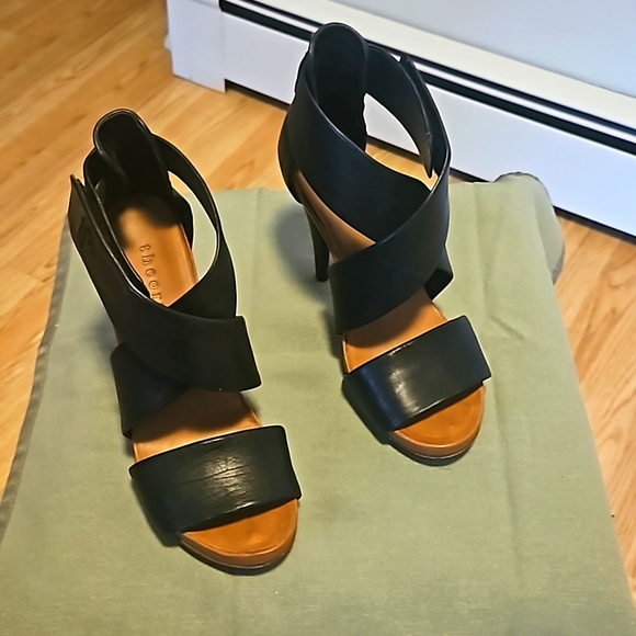 Theory | Shoes | Theory Womens Heels Size 6 | Poshmark